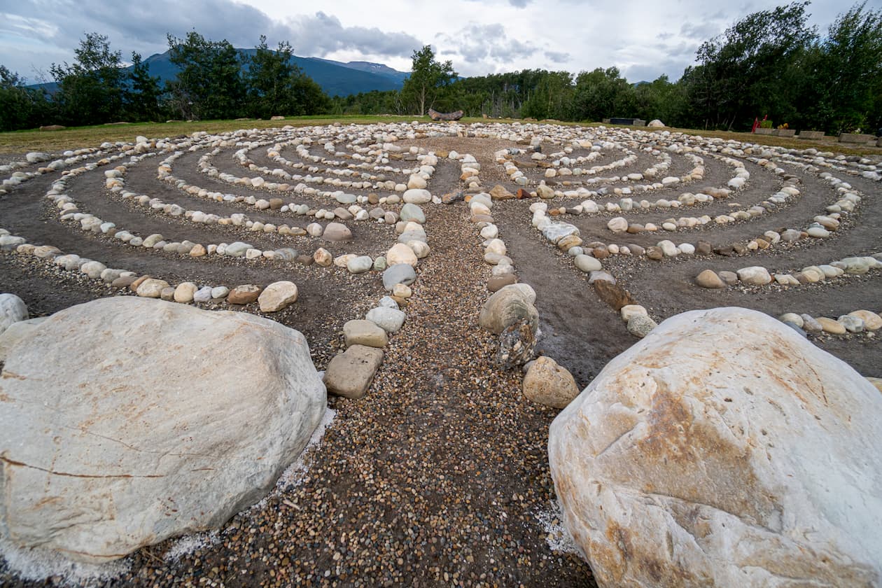 Grande Cache – Vast Wilderness, Magnificent Peaks and Mighty Rivers ...