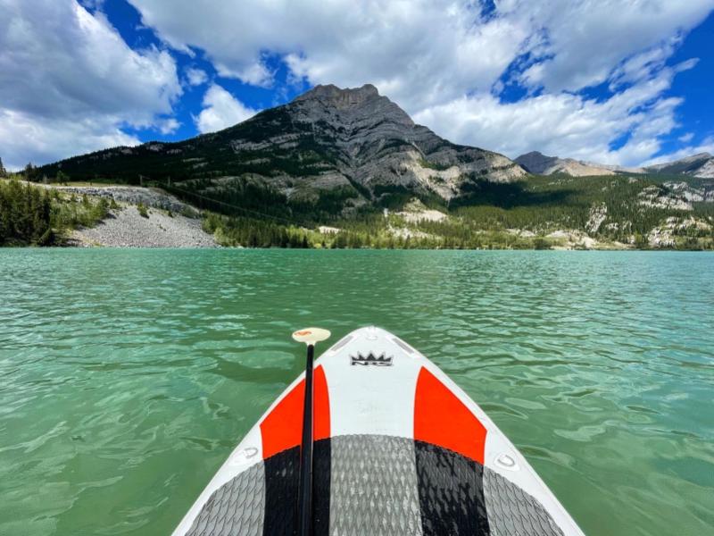SUP vs kayak vs canoe: which to choose, where to paddle | ZenSeekers