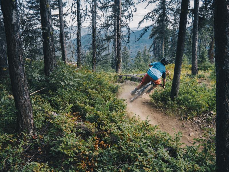 Exploring Rossland - Mountain biking single tracks | ZenSeekers